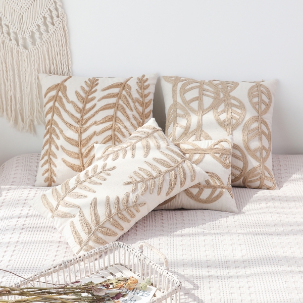 Coussin Ubari, Motif Feuilles Tropicales Point de Chaînette